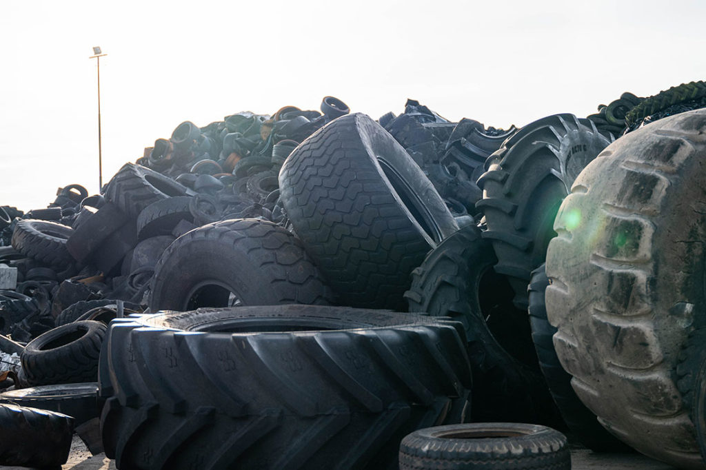 Oude banden inleveren | Stadskanaal Recycling